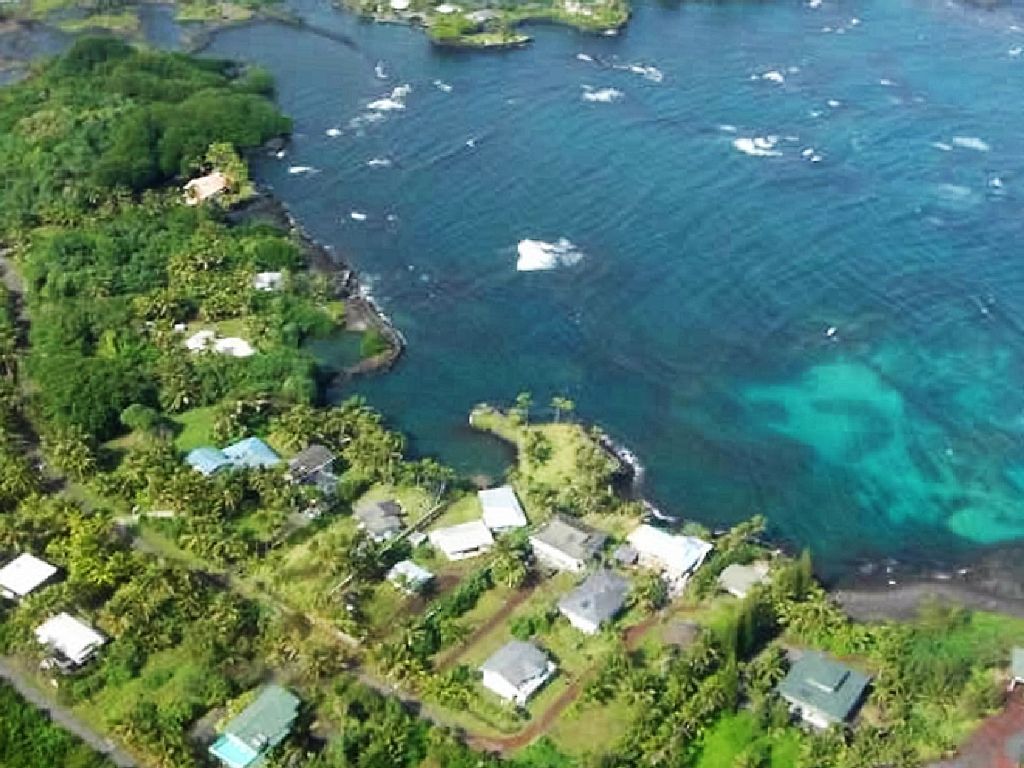 Oceanfront Kapoho Hokulani Kai, Rooftop Deck with Spa, Snorkel, Swim ...